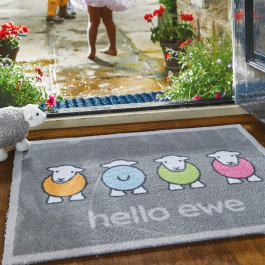 Herdy Hug Rug Hello Ewe - Small