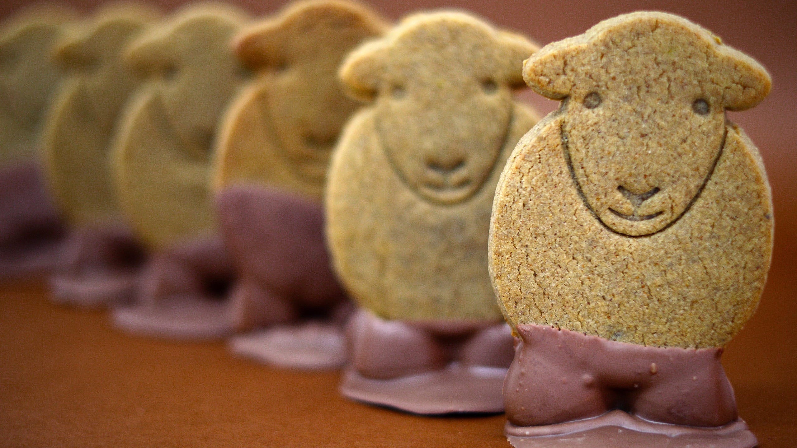 How To Make "Muddy Boots" Herdy Gingerbread - The Herdy Company